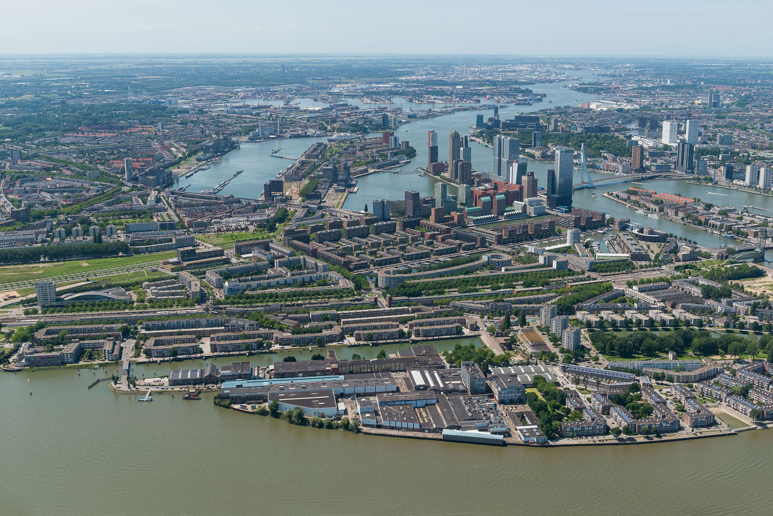 Samenwerkingsverband koopt voormalig Hunter Douglas-terrein in ...